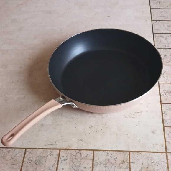 goodful | Kitchen | Cookware Large 2 Inch Aluminum Nonstick Fry ...